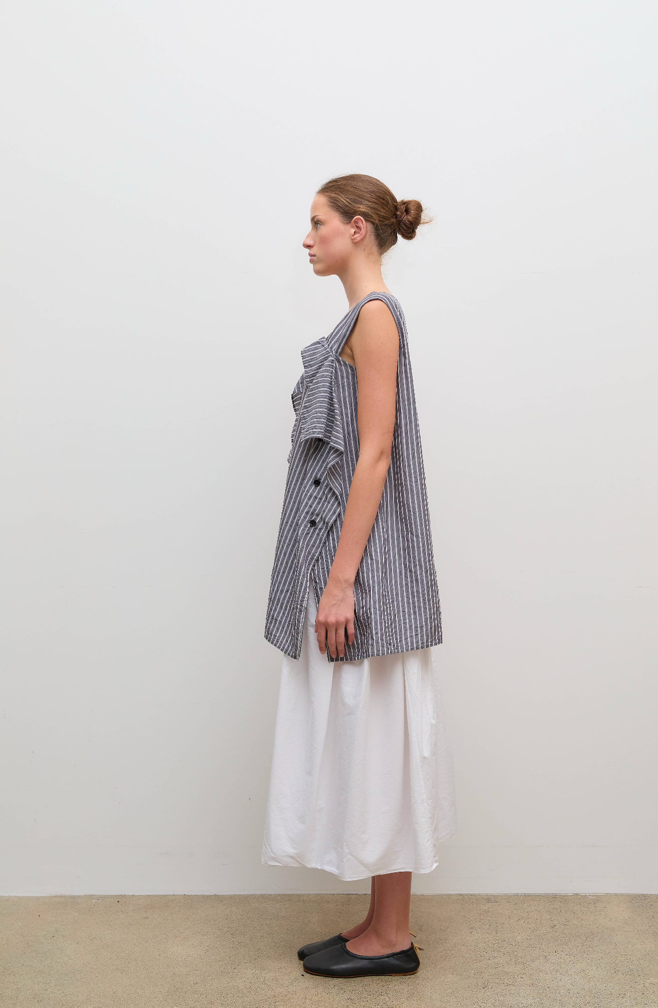 Y Flare Top Grey – Scotties Boutique